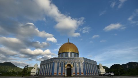 Stock Video Portfolio by Anut saradon | Shutterstock