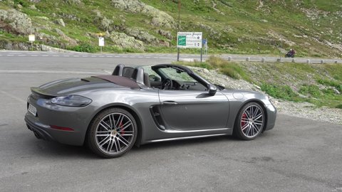 Susten Passswitzerlandaugust 032022 Porsche 118 Boxster Stock Footage ...