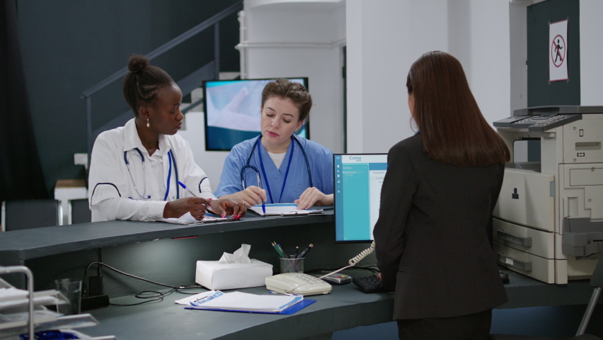 26,004 Help Desk Stock Video Footage - 4K and HD Video Clips | Shutterstock