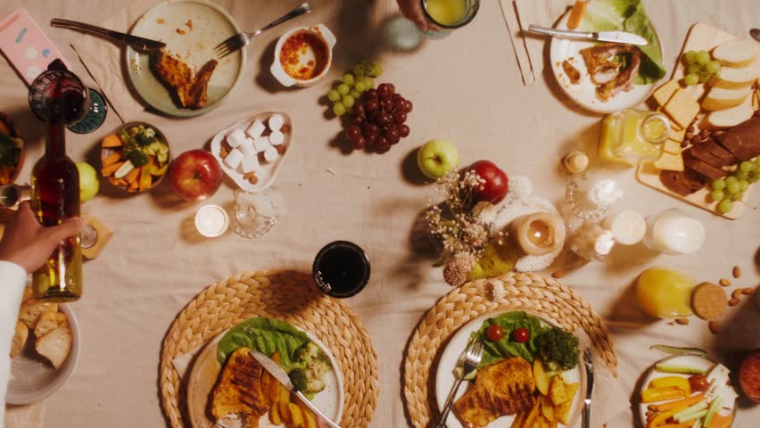 Eating Top View Videos: 4K and HD Video Clips