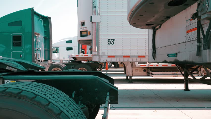 143 Reefer Container Stock Video Footage - 4K and HD Video Clips ...