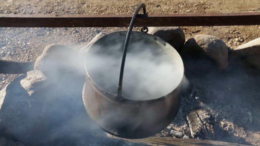 Boiling Water in a Pots : stock video (100% bez autorských poplatků ...
