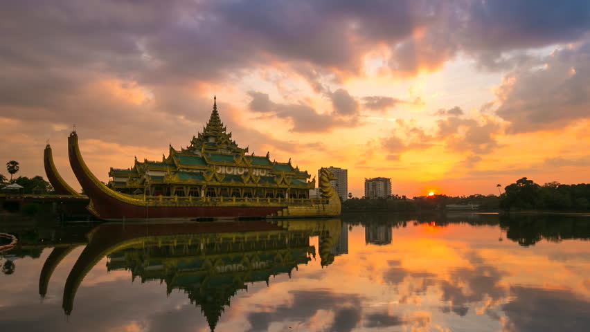 Kandawgyi Lake landscape in Yangon image - Free stock photo - Public ...