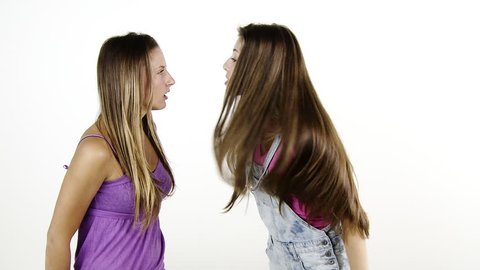 Women hair pulling fight : 67 vidéos de stock – Clips vidéo 4K et HD ...