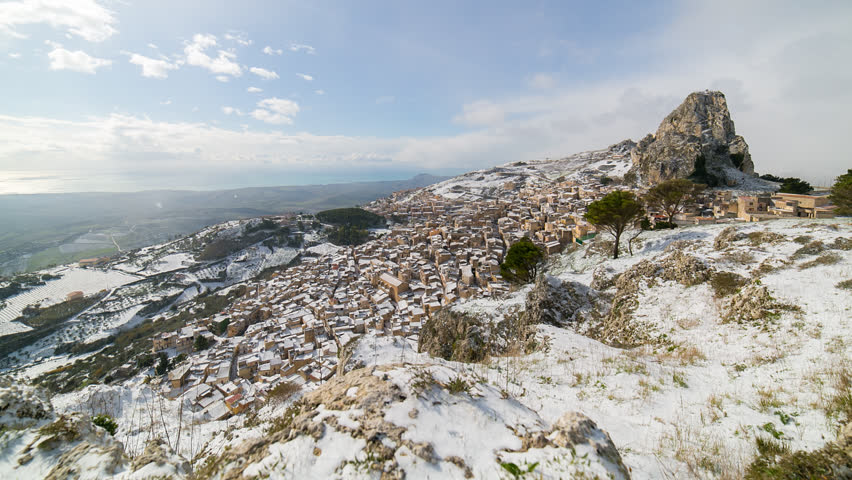 Caltabellotta, Panoramica Innevata Monte Gogala Stock Footage Video ...