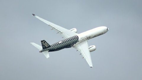 863 Airbus A350 Stock Video Footage - 4K and HD Video Clips | Shutterstock