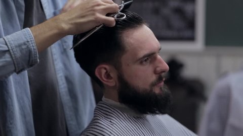 Over Shoulder View Barber Preparing Client Stock Footage Video (100% ...