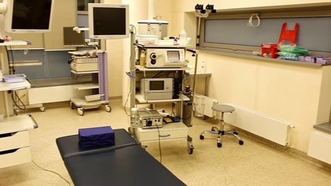 große moderne Endoskopie, Koloskopie, Gastroskopie-Behandlungsraum im ...