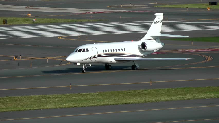 dassault falcon private jet plane arrival Stock Footage Video (100% ...