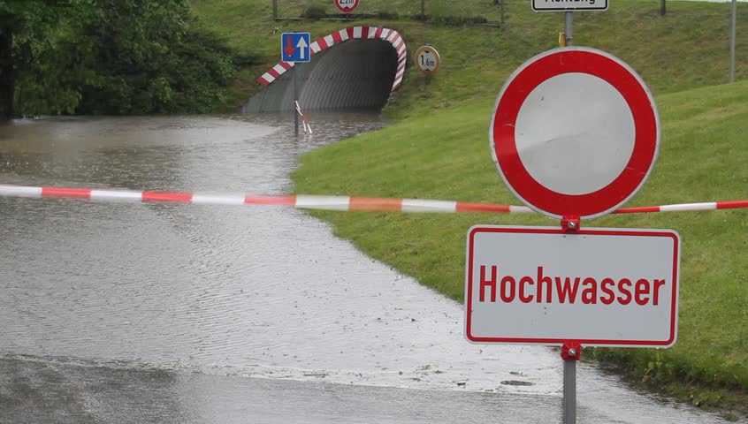 Hochwasser Stock Video Footage - 4K and HD Video Clips | Shutterstock