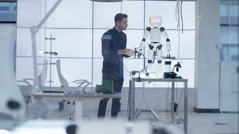 modern hospital physical therapy doctor uses Stock Footage Video (100% ...