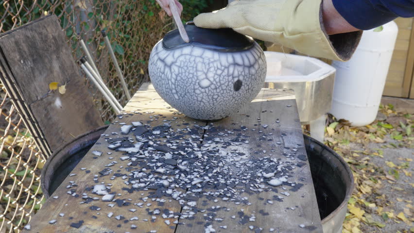57 ceramic firing - pot mud Stock Footage Video (100% Royalty-free ...