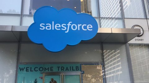 7 Salesforce logo Stock Video Footage - 4K and HD Video Clips ...