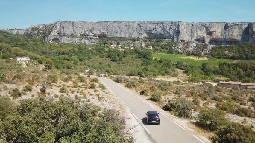 34 Car cliff setting Stock Video Footage - 4K and HD Video Clips ...