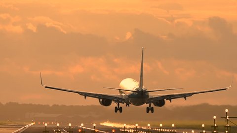 4k Airplane Landing Dusk Stock Footage Video (100% Royalty-free ...