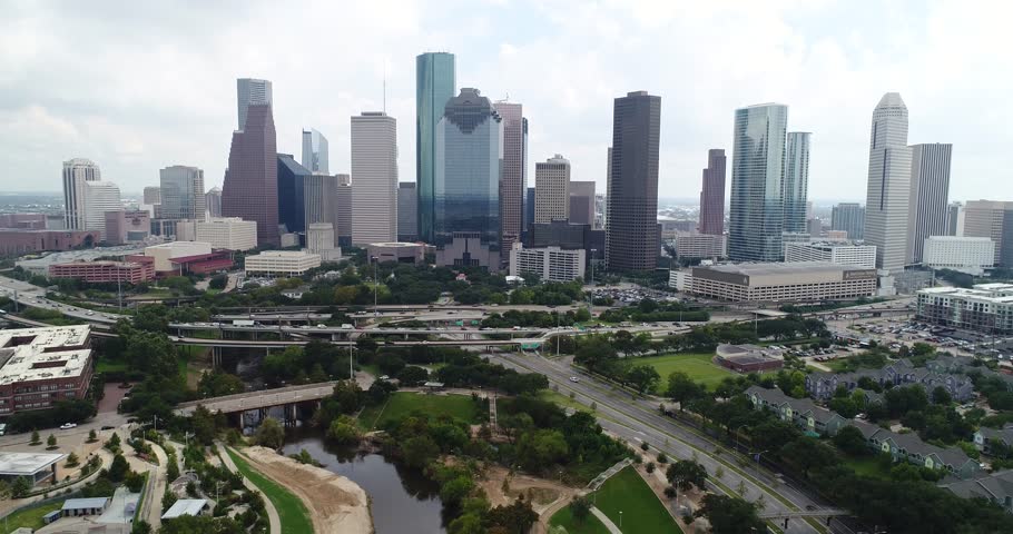 Central building in Houston, Texas image - Free stock photo - Public ...