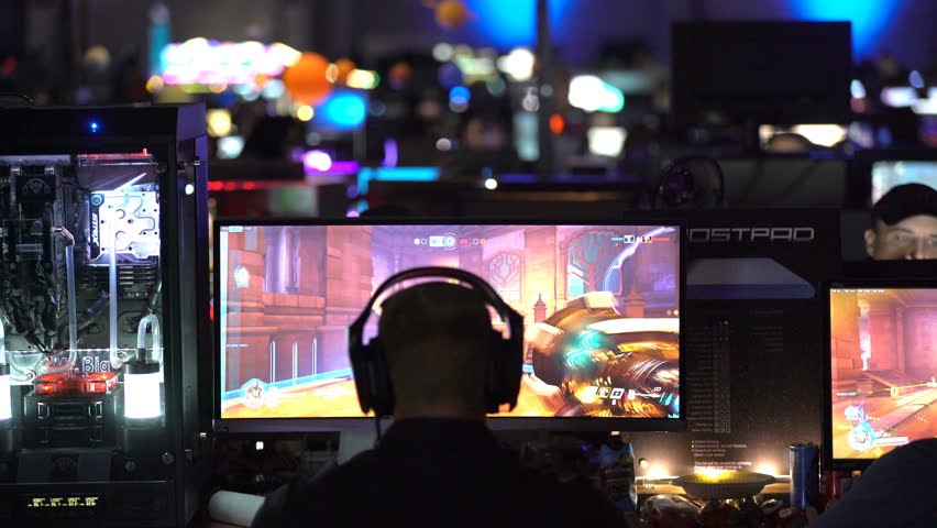 Hardware Counter Stock Video Footage - 4K and HD Video Clips | Shutterstock