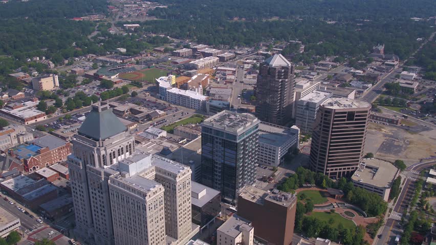 Greensboro building in North Carolina image - Free stock photo - Public ...
