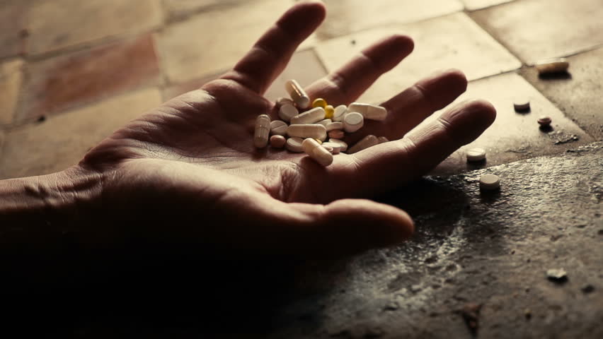 man losing consciousness dying drug overdose: วิดีโอสต็อก (ปลอดค่า ...