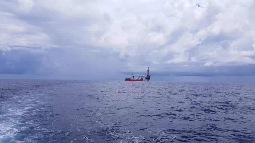 Tender Assisted Drilling Rig in Stock Footage Video (100% Royalty-free ...