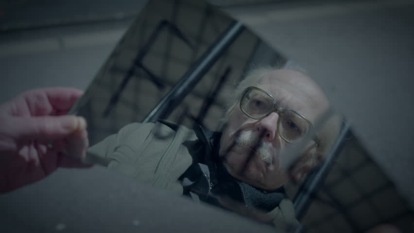 Download Broken Mirror Glass Overlays Effects - Videohive - aedownload.com