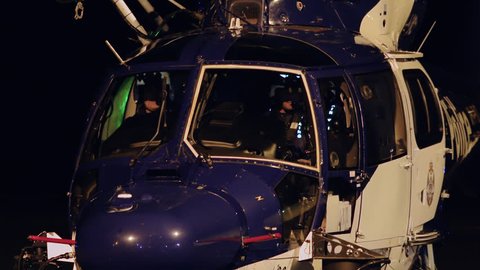 Police Helicopter Winding Down Portland Airport: video de stock ...