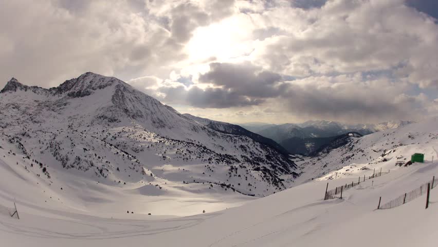 Snow Mountains Clouds Timelapse, Andorra, : vidéo de stock (100 % libre ...