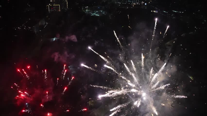 Fireworks Transparent Background Videos: 4K and HD Video Clips for Download