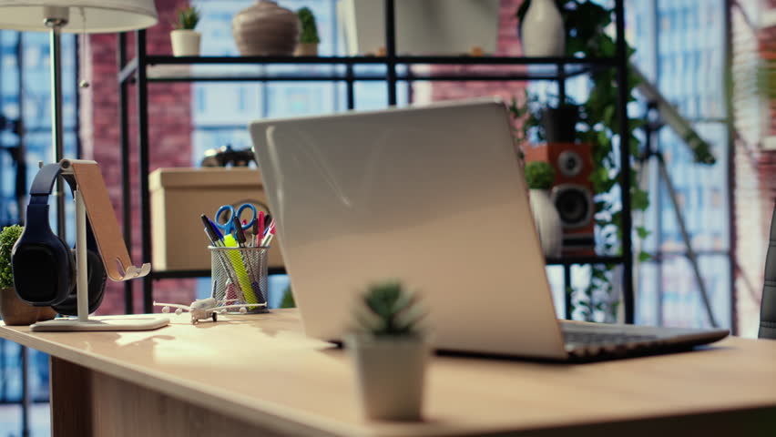 Download Trendy Layout // Fashion Promo - FREE Videohive - aedownload.com