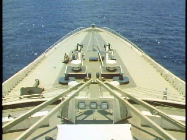 qe2 bow medium shot straight ahead Stock Footage Video (100% Royalty ...