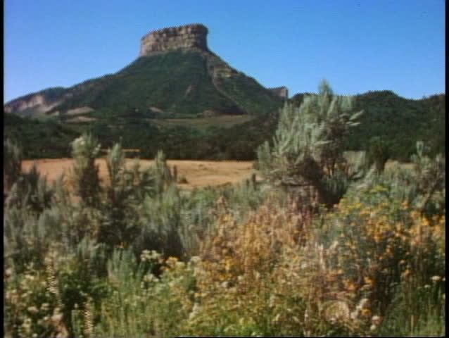 desert mesa plateau butte tumbleweeds verde Stock Footage Video (100% ...