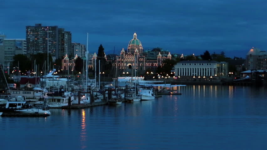 Inner Harbor with boats and buildings in Victoria, British Columbia ...