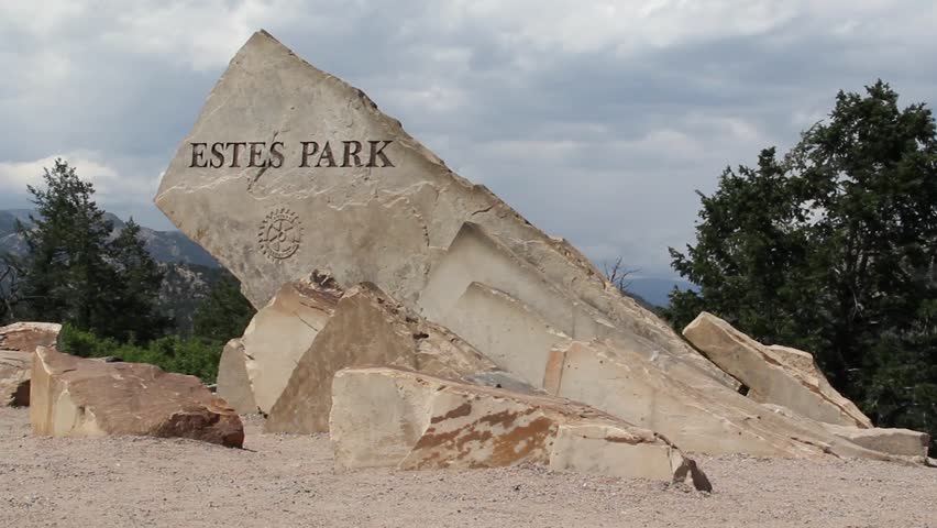 estes park colorado welcome sign Stock Footage Video (100% Royalty-free ...