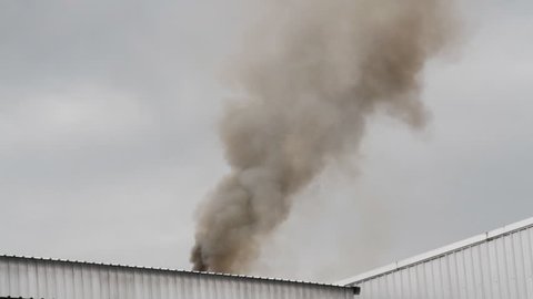 heavy smoke structure fire obscures sun Stock Footage Video (100% ...