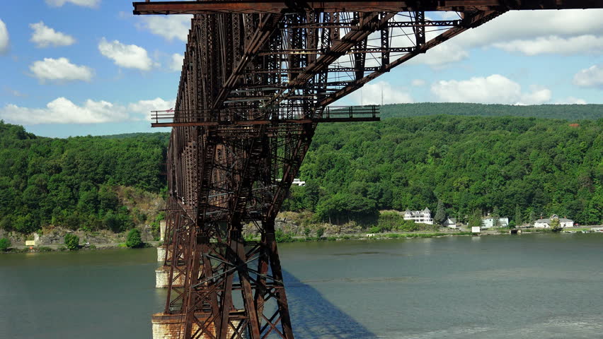 poughkeepsie walkway bridge park elevator view Stock Footage Video (100 ...