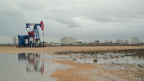 Permian Basin Pump Jacks Heatertreater Stock Photo 1123151960 ...